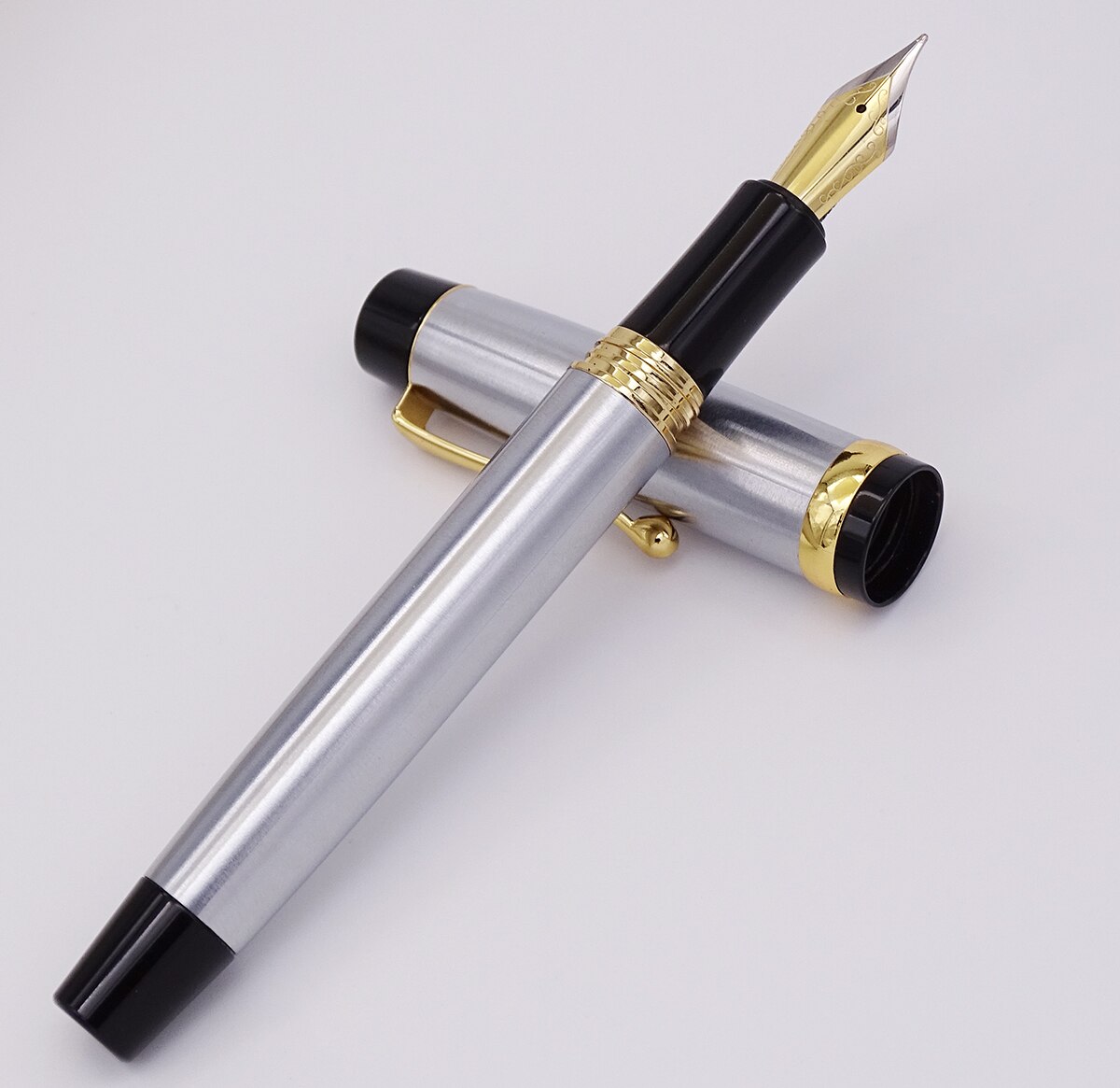 Jinhao 15 Noble Silver Fountain Pen Medium Nib 0.7... – Vicedeal