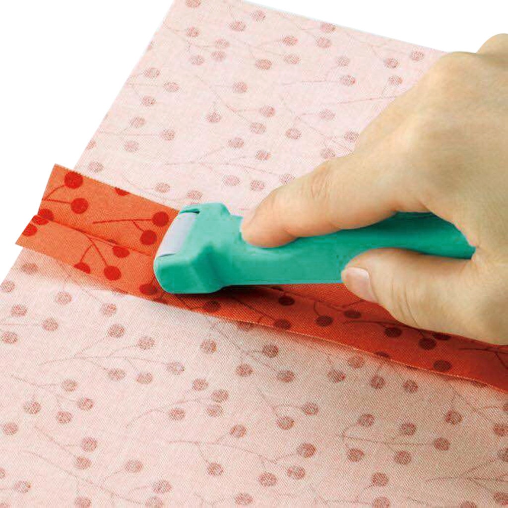 sewing tools Roll & Press Clover to quickly press ... – Grandado