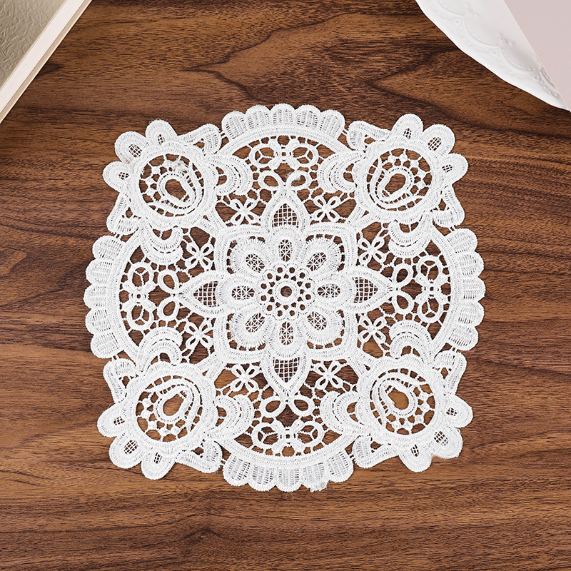 Ronde Holle Thuis Geborduurde Kant Placemat Salont... – Vicedeal