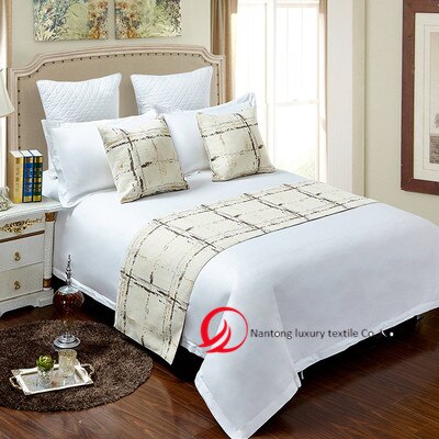 patchwork pattern decorative bed runner – Grandado