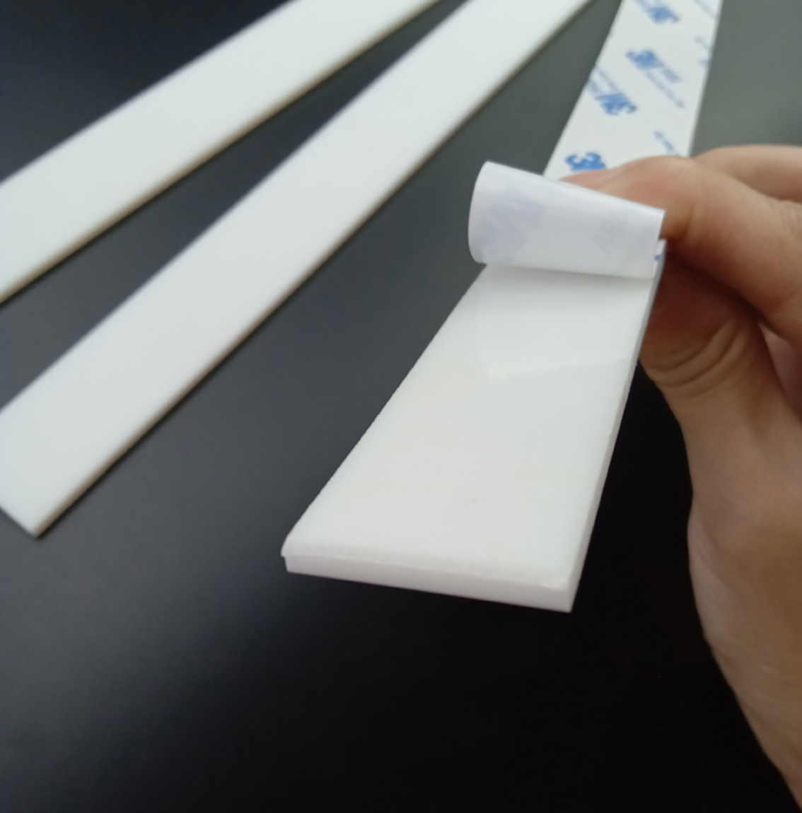Black/White Silicone Rubber Strip Pad 9.5x5x0.5mm ... – Grandado