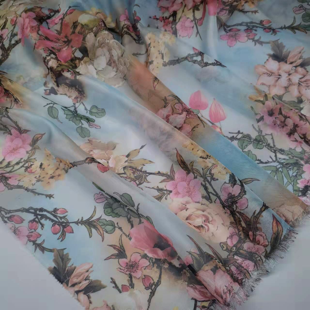 On 30D Soft Shiny Magic Smoothy Fabric – Grandado