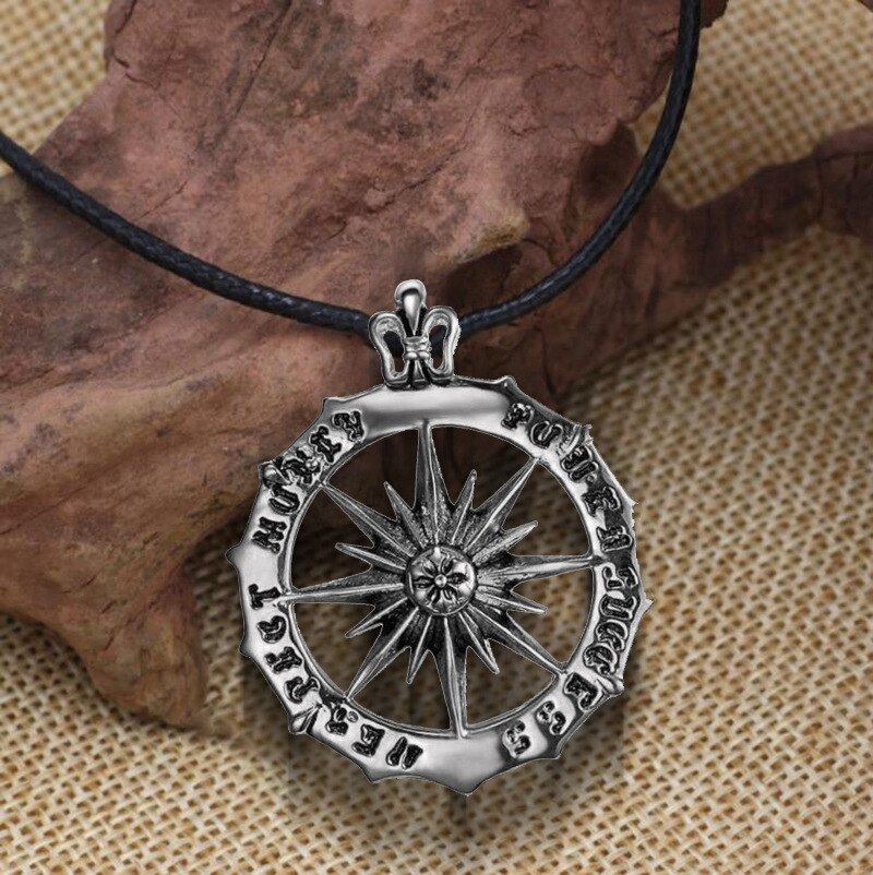 Silver Round shape Pendant Necklace Men Trendy Sim... – Vicedeal