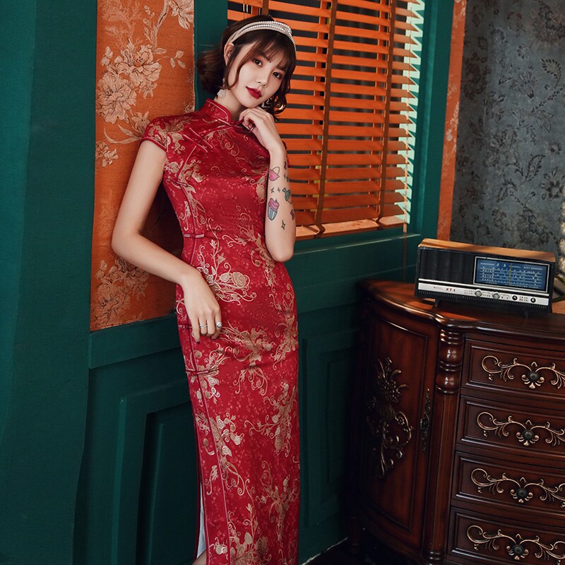 Golden Flower Red Vintage Short-Sleeved Qipao Shor... – Grandado