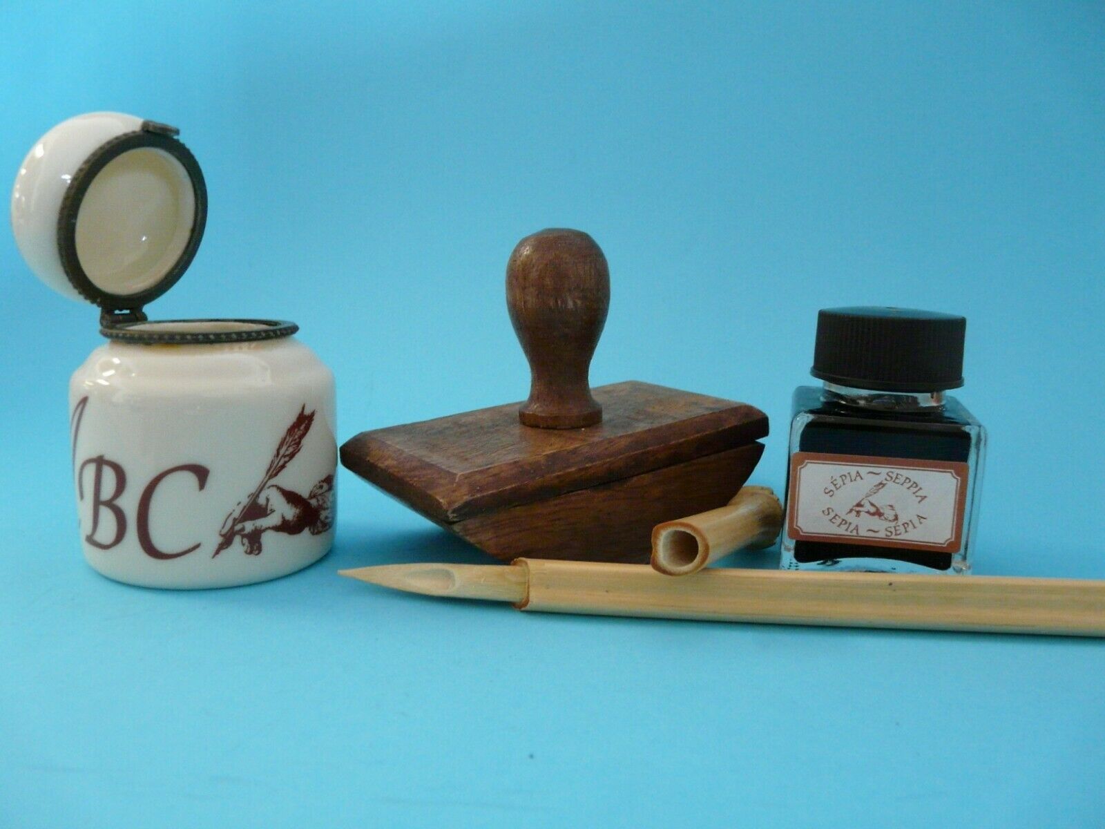 SET DE ESCRITURA ANTIGUA- PLUMA TINTA CHINA Y TINT... – Grandado