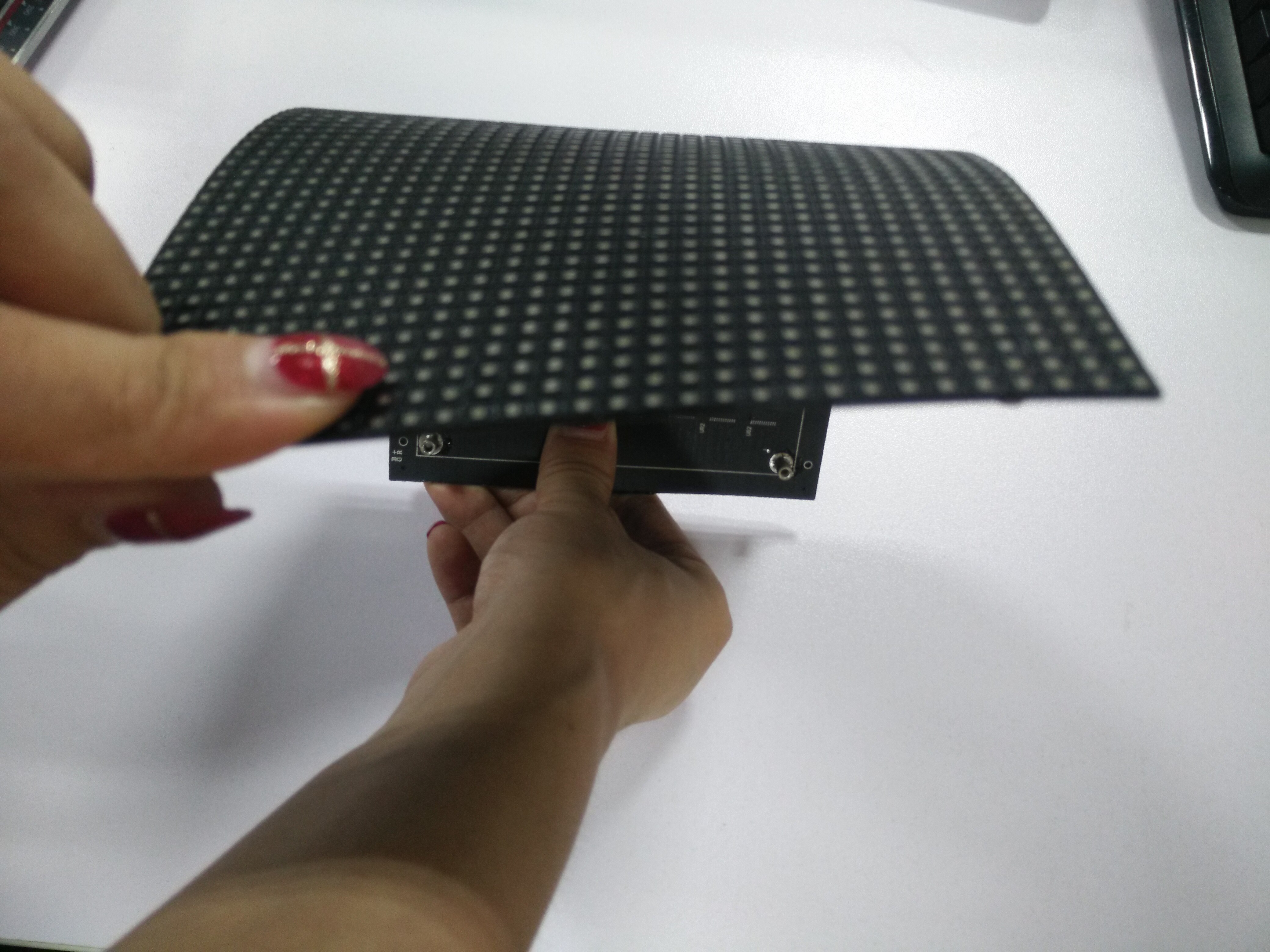 indoor full color p4 Flexible led panel 256*128mm ... – Vicedeal