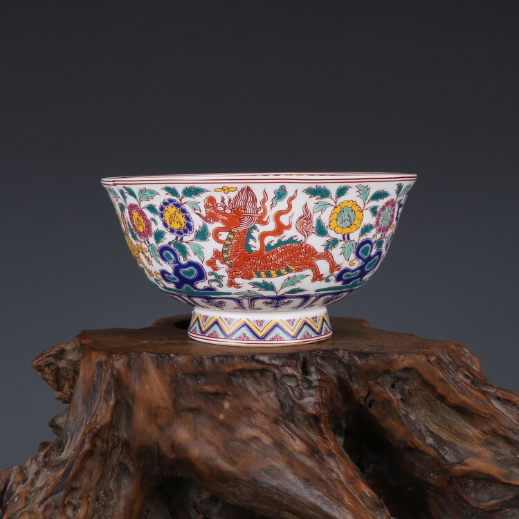 Qing Dynasty Qianlong's Famille Rose Bowl With... – Grandado