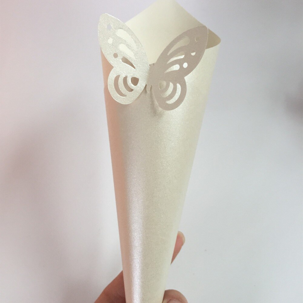 50 Ivory Pearly Butterflies Confetti cones Papers ... – Grandado