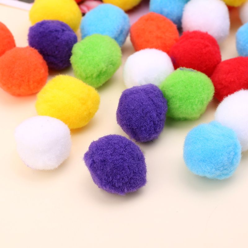 Pompons ronds doux et pelucheux, boule de couleurs... – Grandado