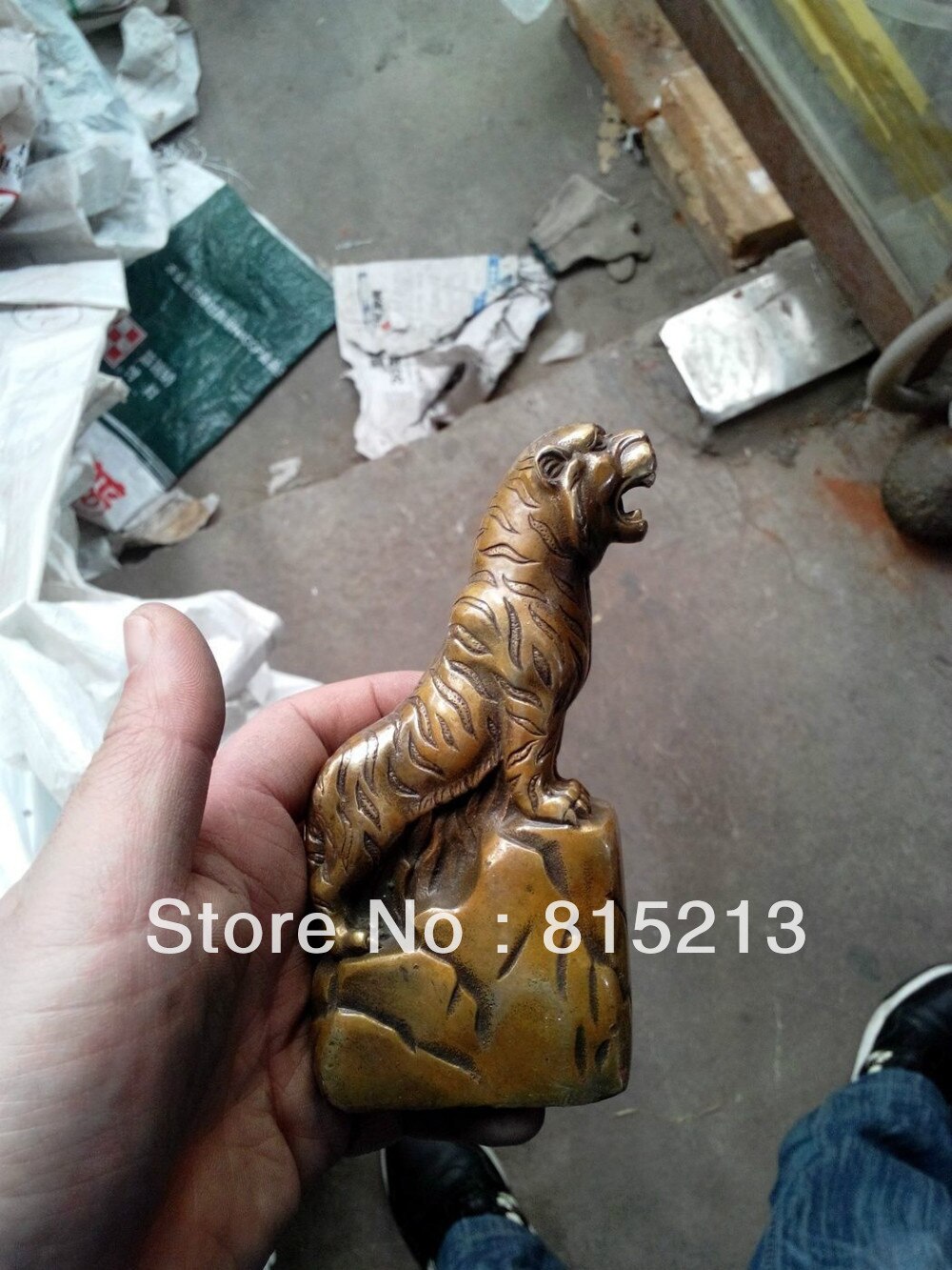 bi00544 CHINESE HANDWORK CARVING Bronze Tiger stat... – Grandado