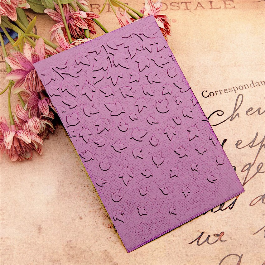 10.5*14.8CM Maple leaf plastic pine template craft... – Vicedeal