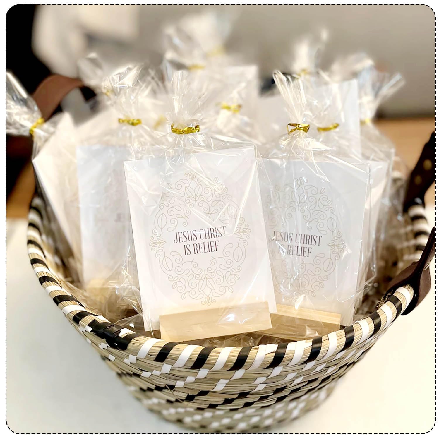 Wooden Place Card Holders, Photo & Picture Stands,... – Vicedeal
