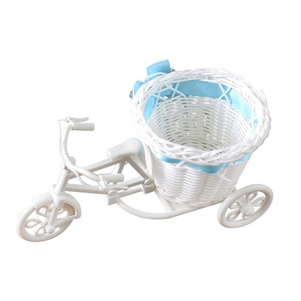 Heminredning vit trehjuling cykel blomkorg blomma ... – Grandado