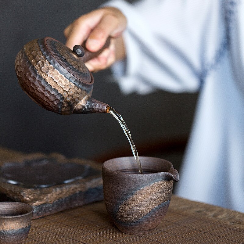 Handmade Stoneware Kiln Baked Tea Pot Holding Teap... – Grandado