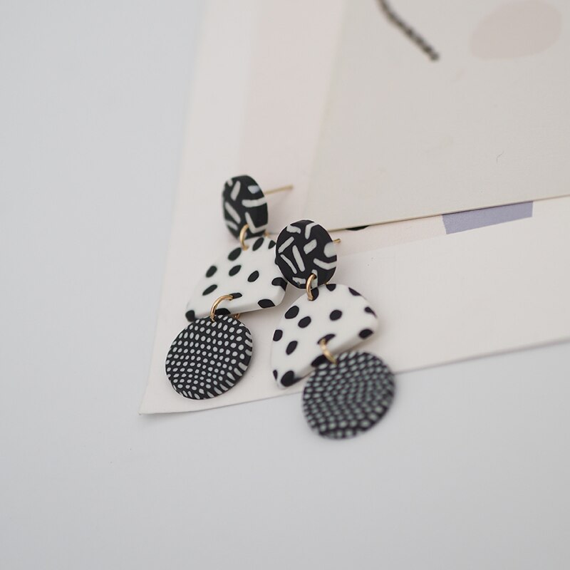Black white Dots Fun Cute Pop Polymer Clay Abstrac... – Grandado