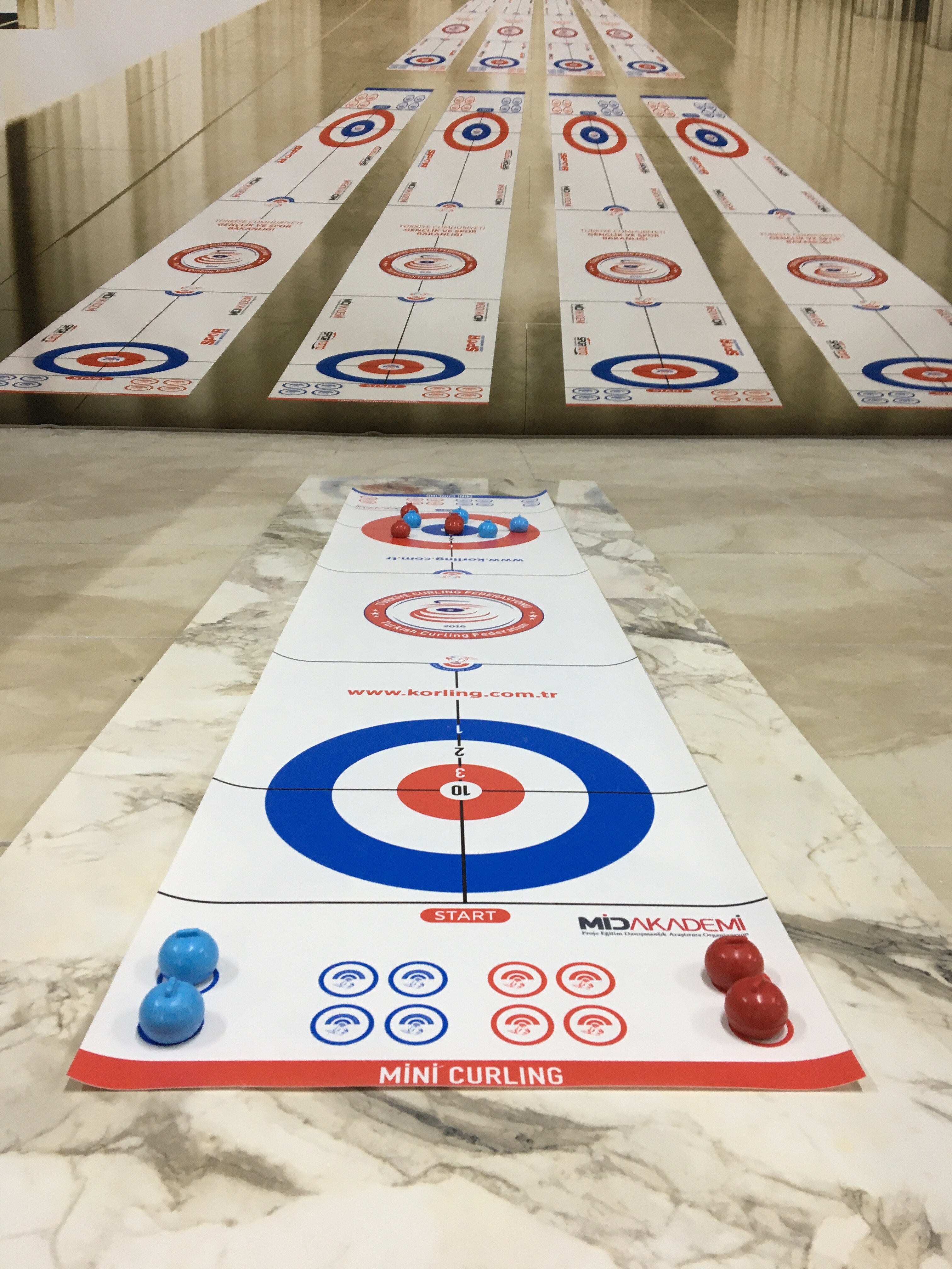 Mini Curling Set – Vicedeal