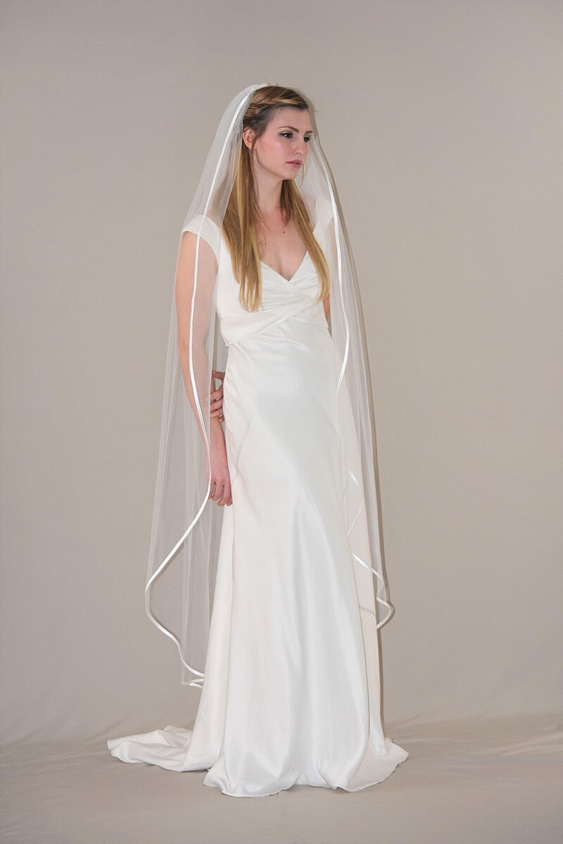 Walzer länge schleier mit Satin- trimmen Weiß elfe... – Grandado