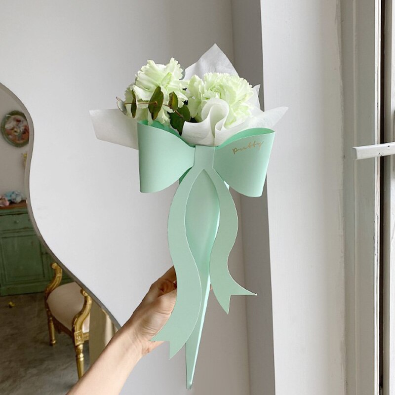 Single Bouquet Flower Box Small 520 Valentine'... – Vicedeal