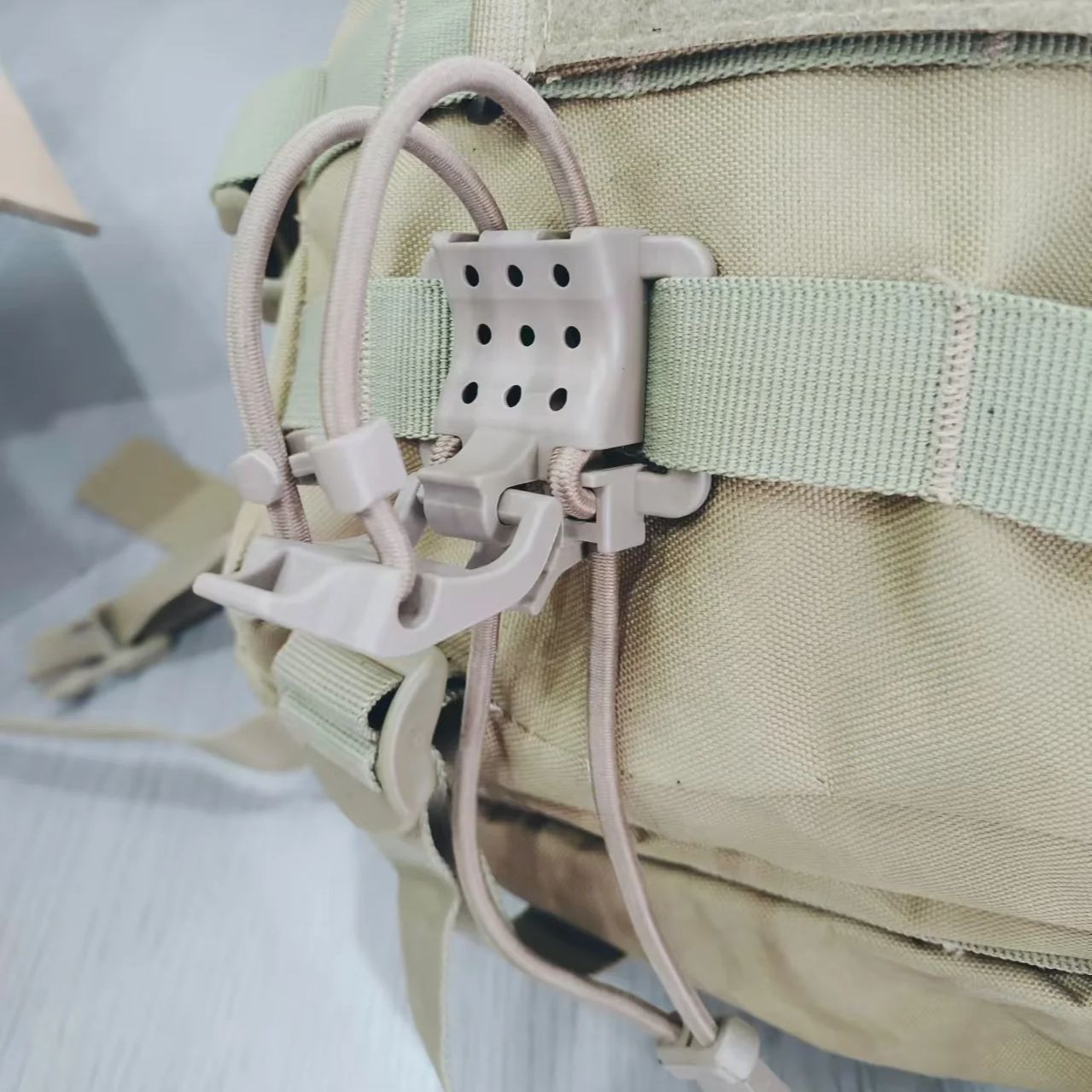 1/2pcs Binding Clip Portable MOLLE Gear Organizer ... – Grandado
