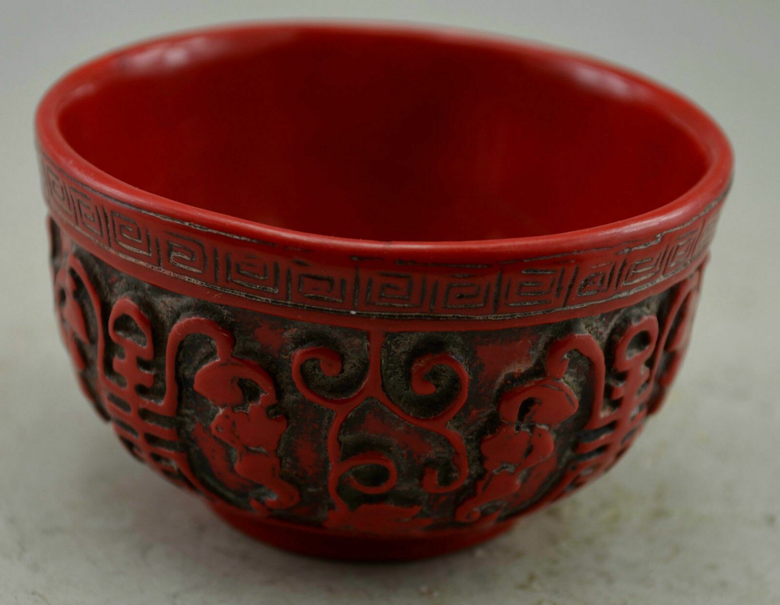 Chinese Red Coral Carved Grape Figure Bowl - Fu Fo... – Grandado