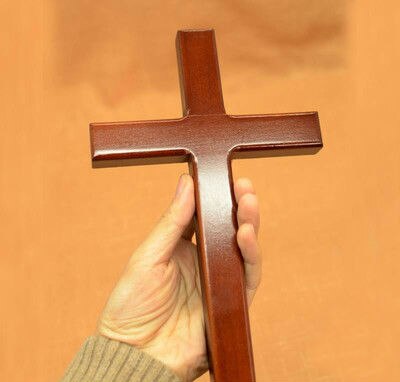 Natural beech cross ornaments christian emanuel li... – Vicedeal