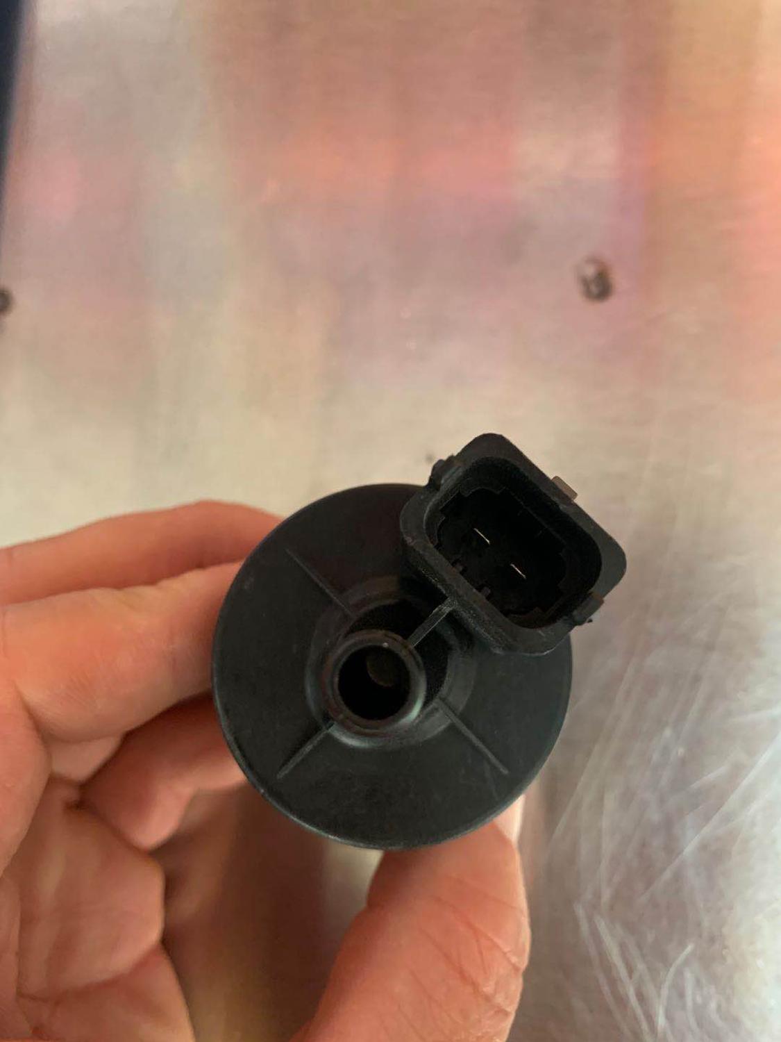 1x Fuel Tank Breather Valve 0280142412 0280142424 ... – Grandado