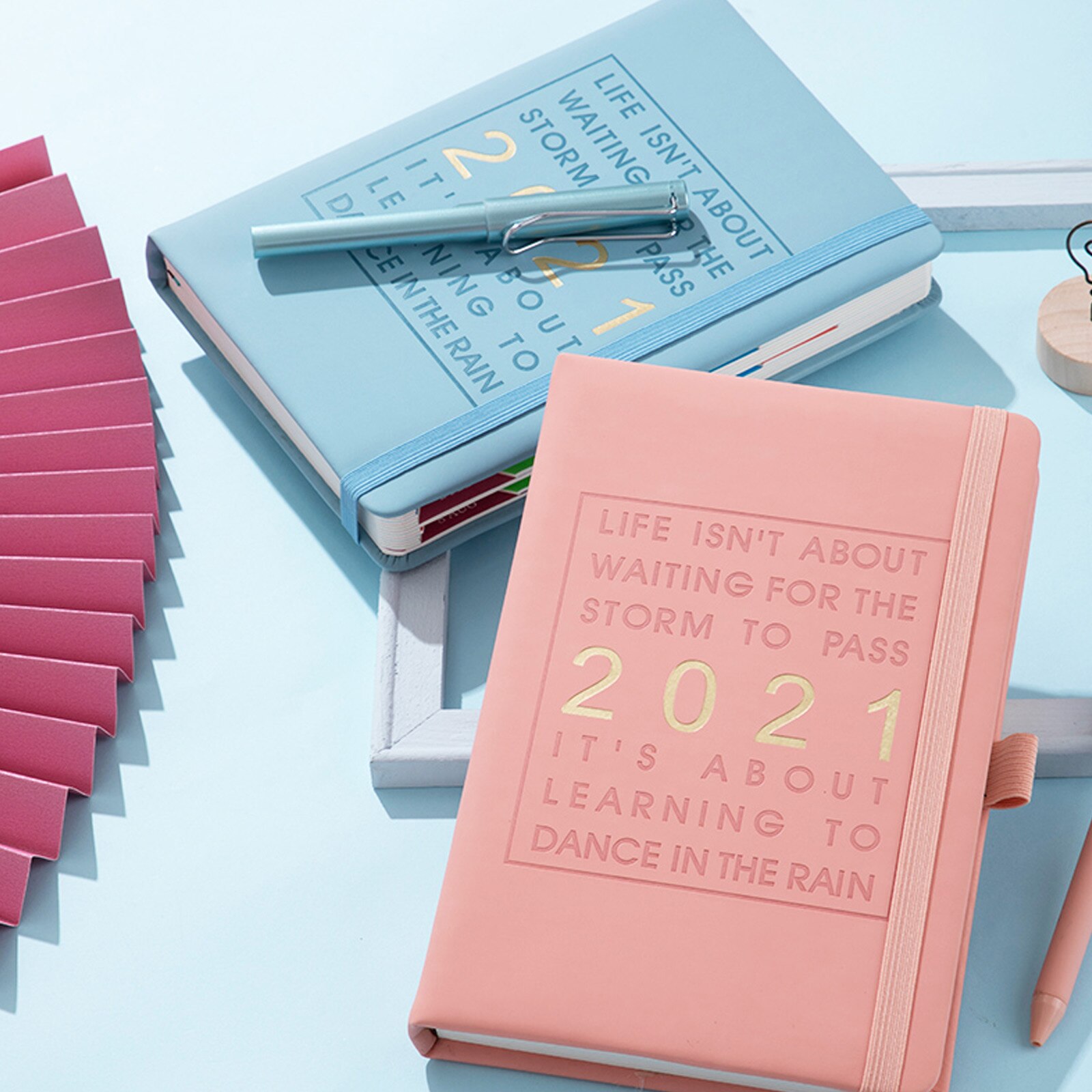 Daily Schedule Planner Calendar Notebook with Elas... – Grandado