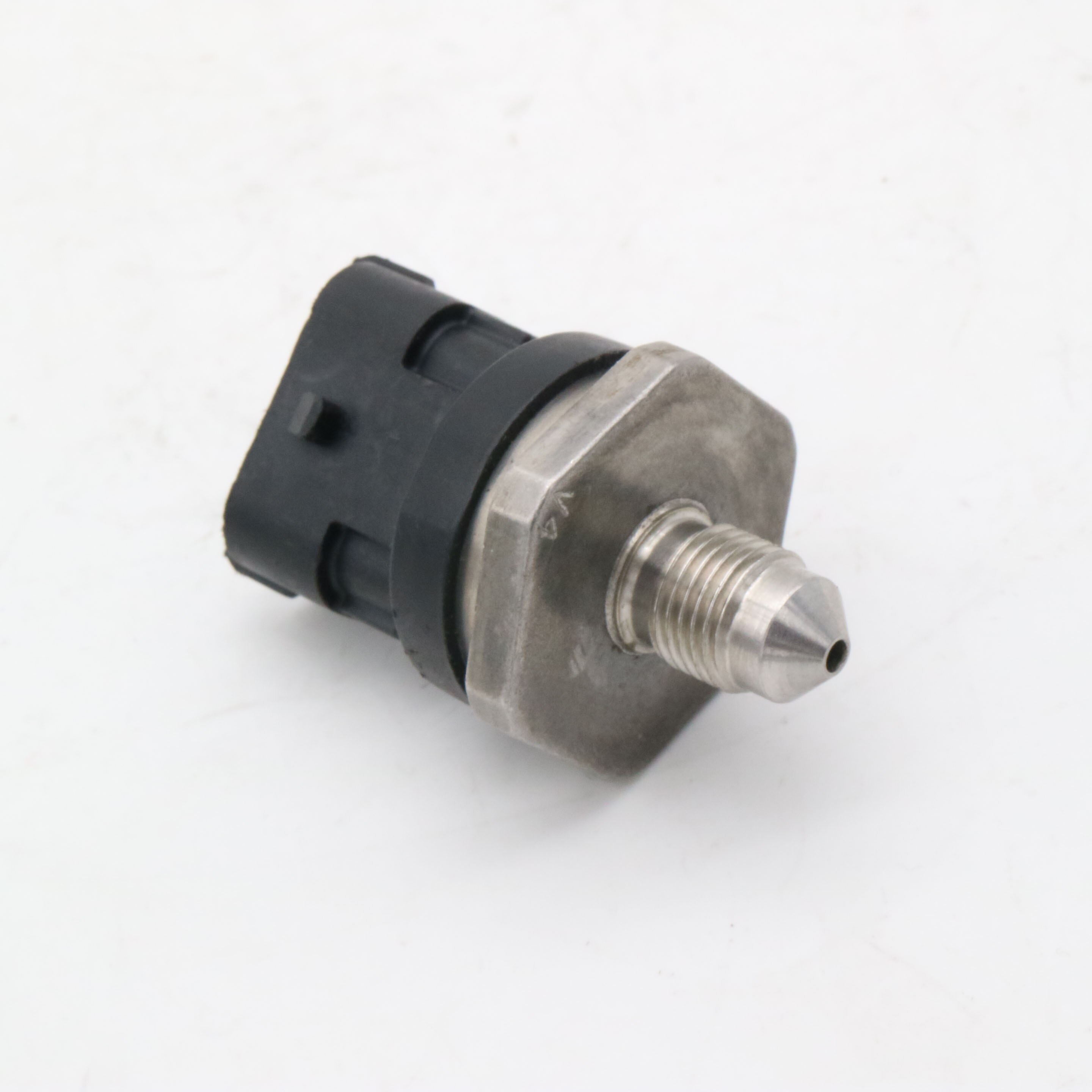 FOR Mazda 3 6 CX-5 Mazda CX-3 fuel rail valve 1.5L... – Vicedeal