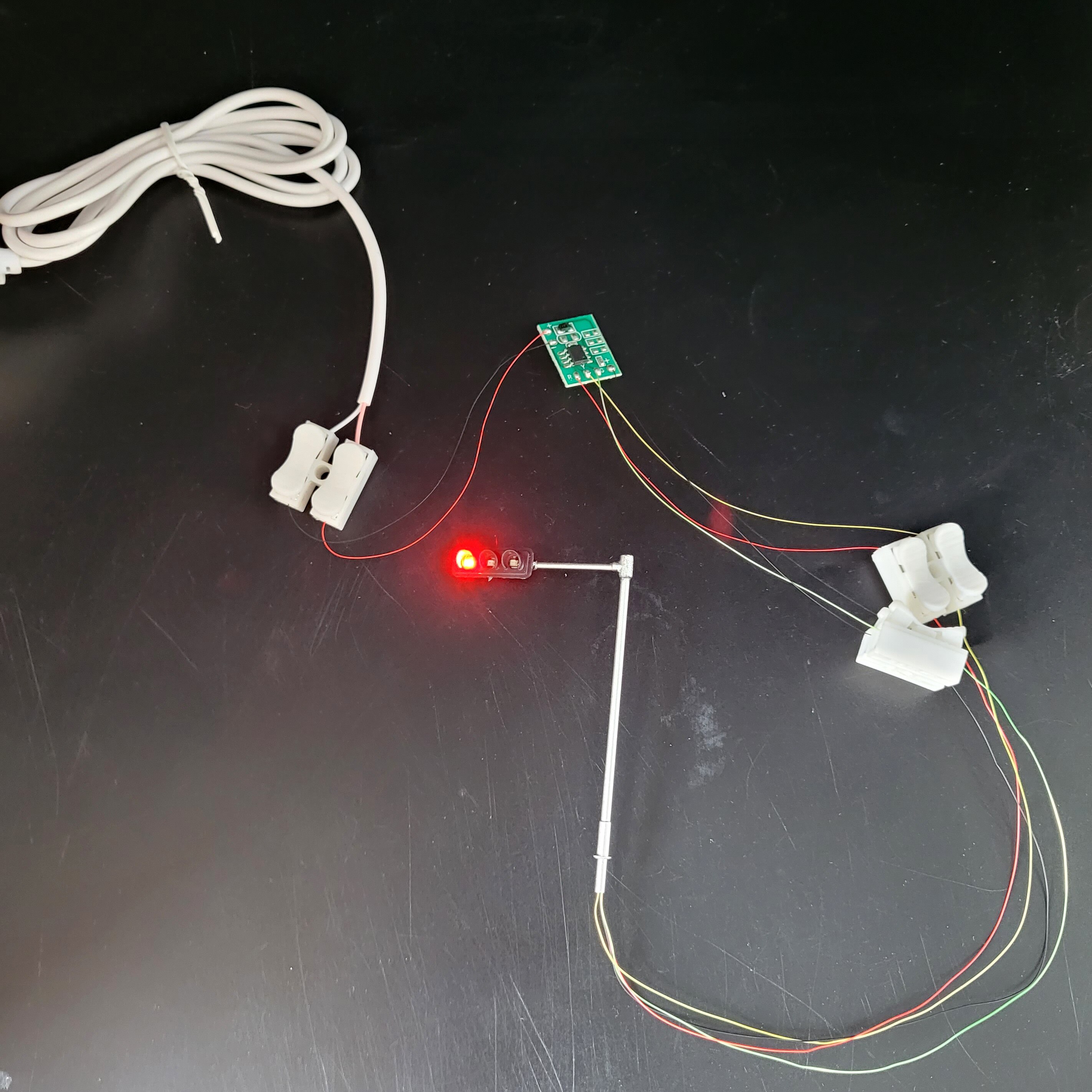 HO Scale Model Traffic Lights with Controller/Oper... – Grandado