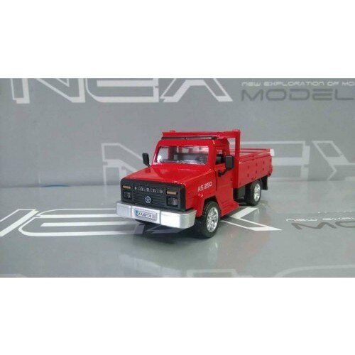 Unity Toy Fargo As 250 Van Metal Car – Vicedeal