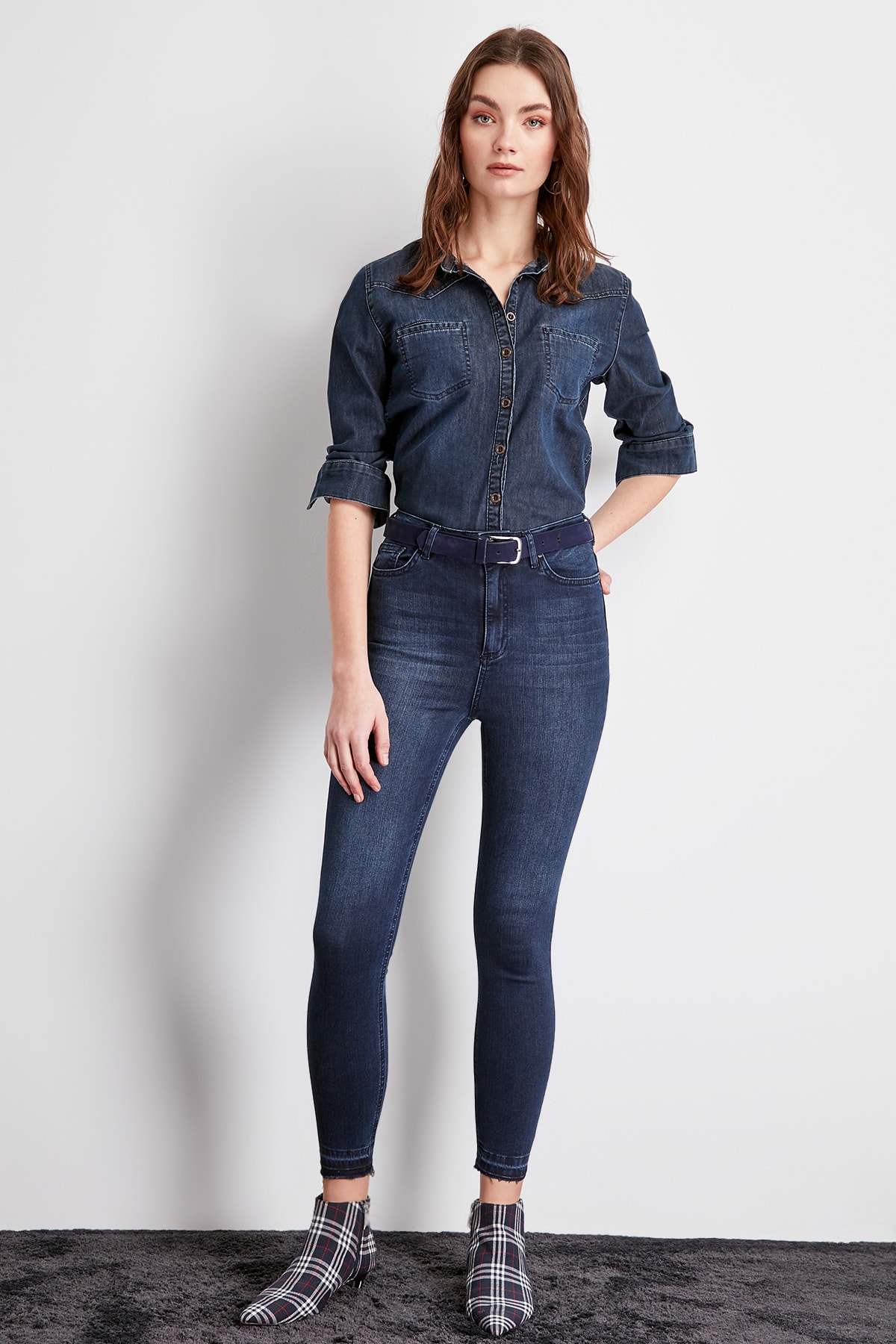 Trendyol Trotting Detailed High Waist Skinny Jeans... – Vicedeal