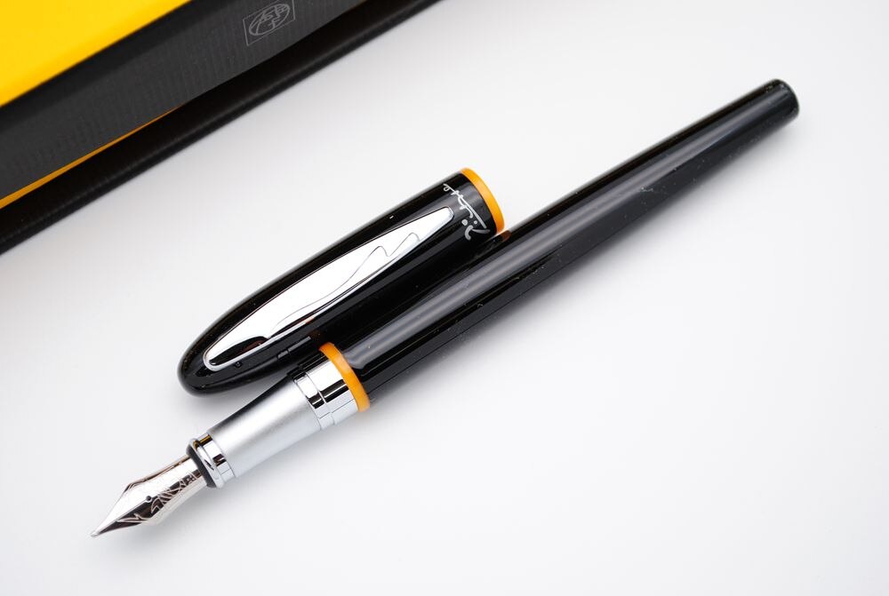 Picasso 907 Montmartre Fountain Pen F Nib Original... – Vicedeal