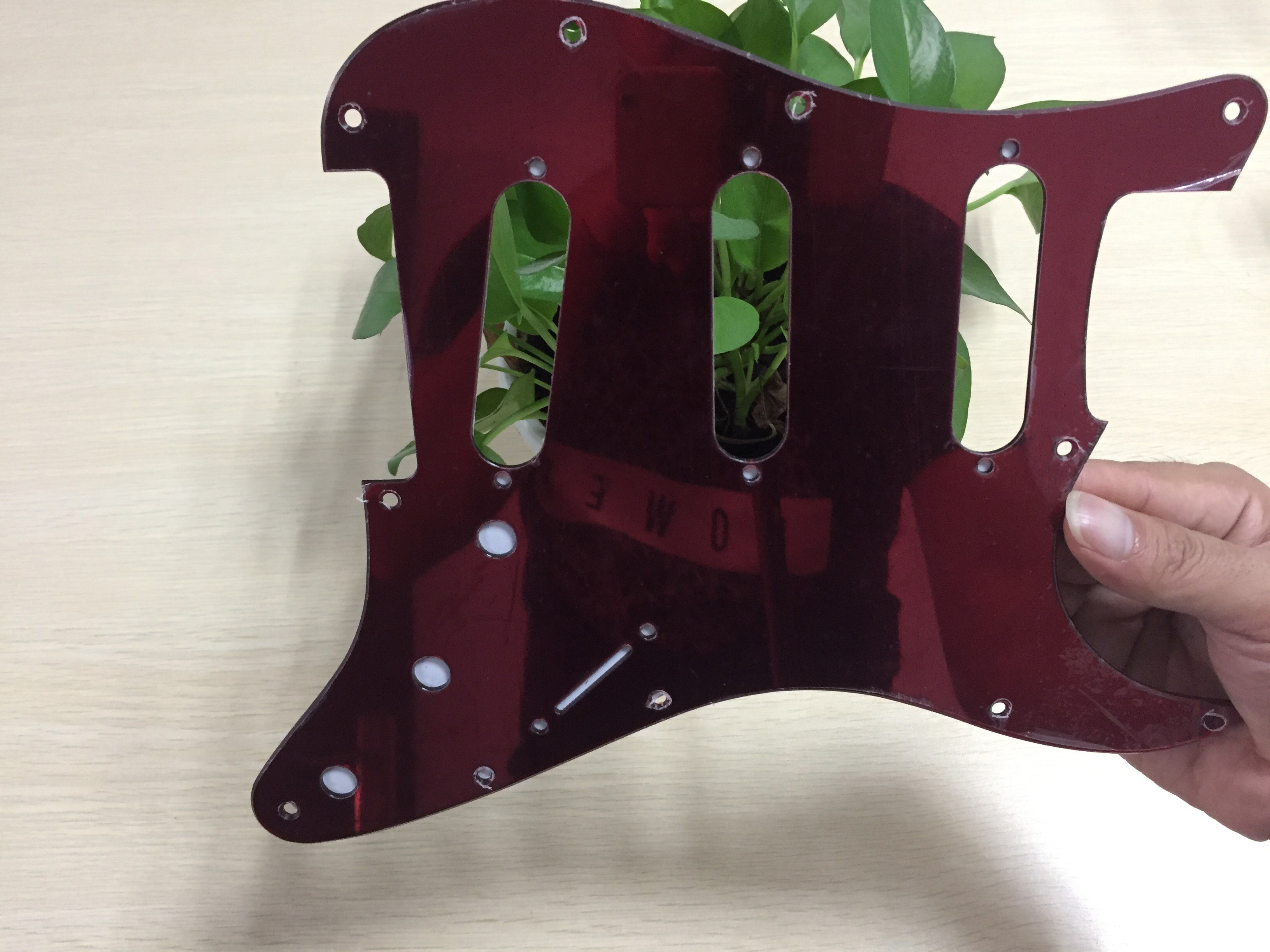 FLEOR 1PC Mirror Guitar Pickguard 11 Holes ST SSS ... – Grandado