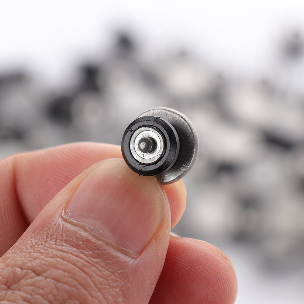 100 st 12-8-2 slitstarka hylsor dubbar bil atv däc... – Grandado