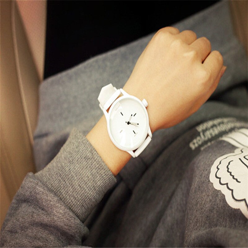 Black White Couple Watches Tables Spell Color Anal... – Grandado