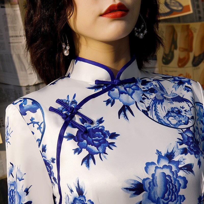 Sheng Coco Blue And White Porcelain Cheongsam Dres... – Grandado