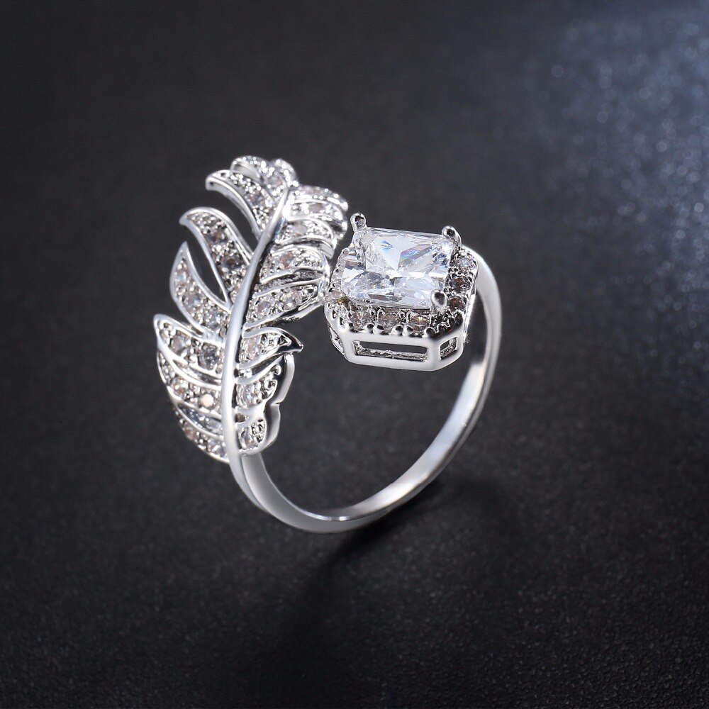 Classic Popular Leaves Brand Finger Ring with AAA ... – Vicedeal