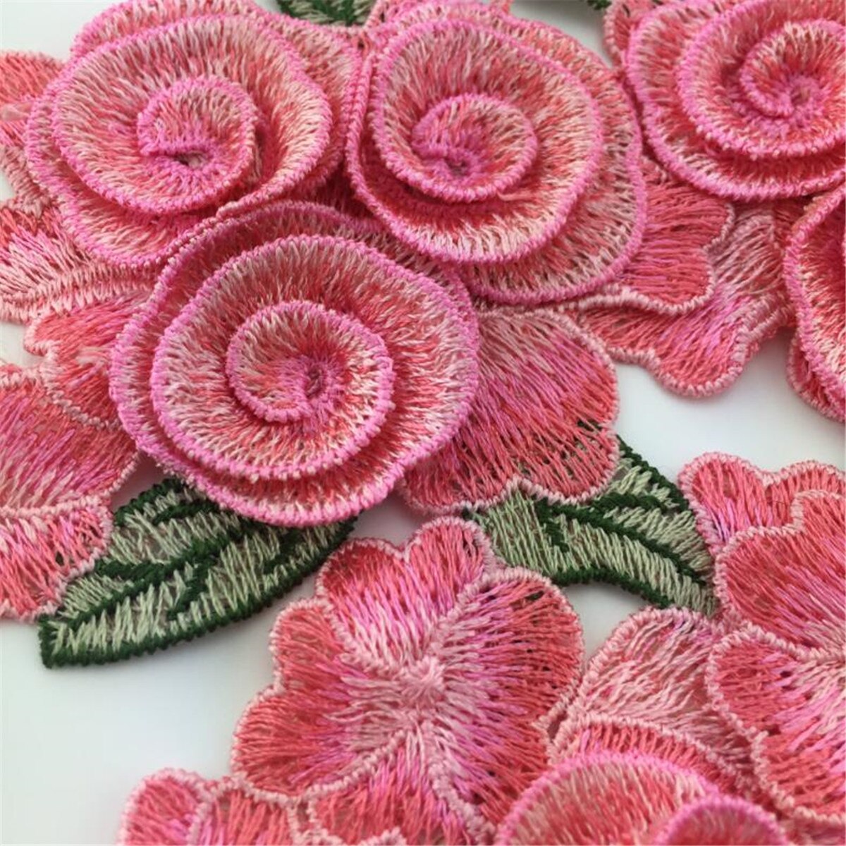 1 Pair Rose Flower Embroidery Sew On Patch Cloth F... – Grandado