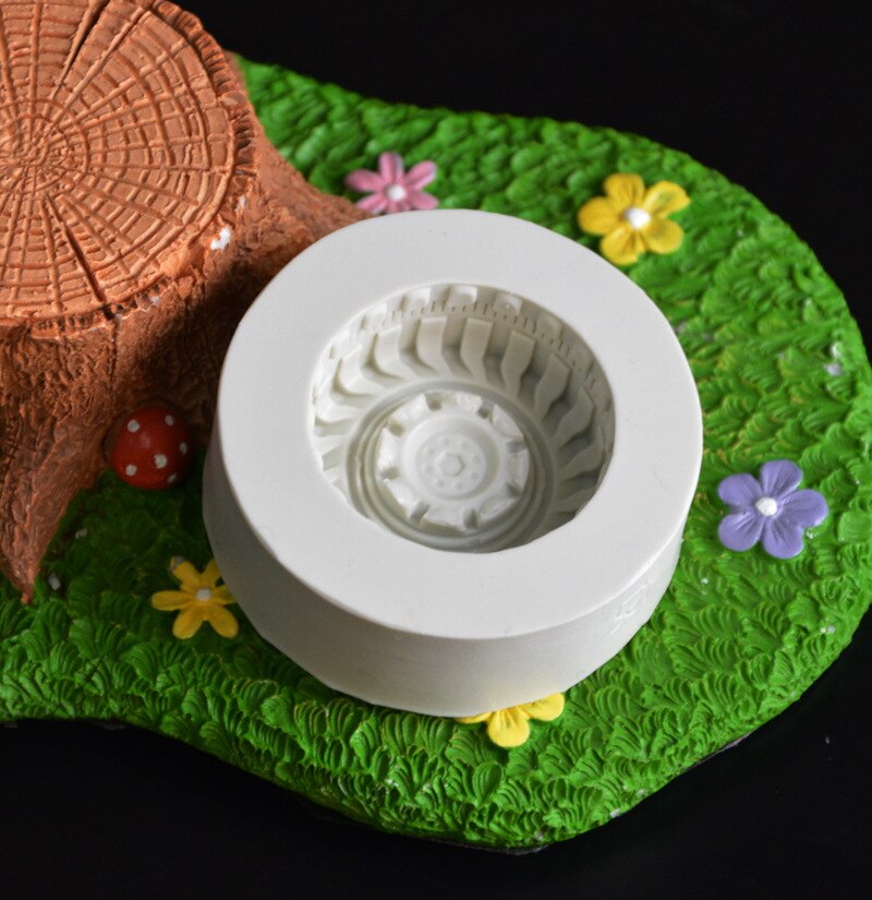 4pcs Silicone Tires Wheel Fondant Cake Molds Choco... – Grandado