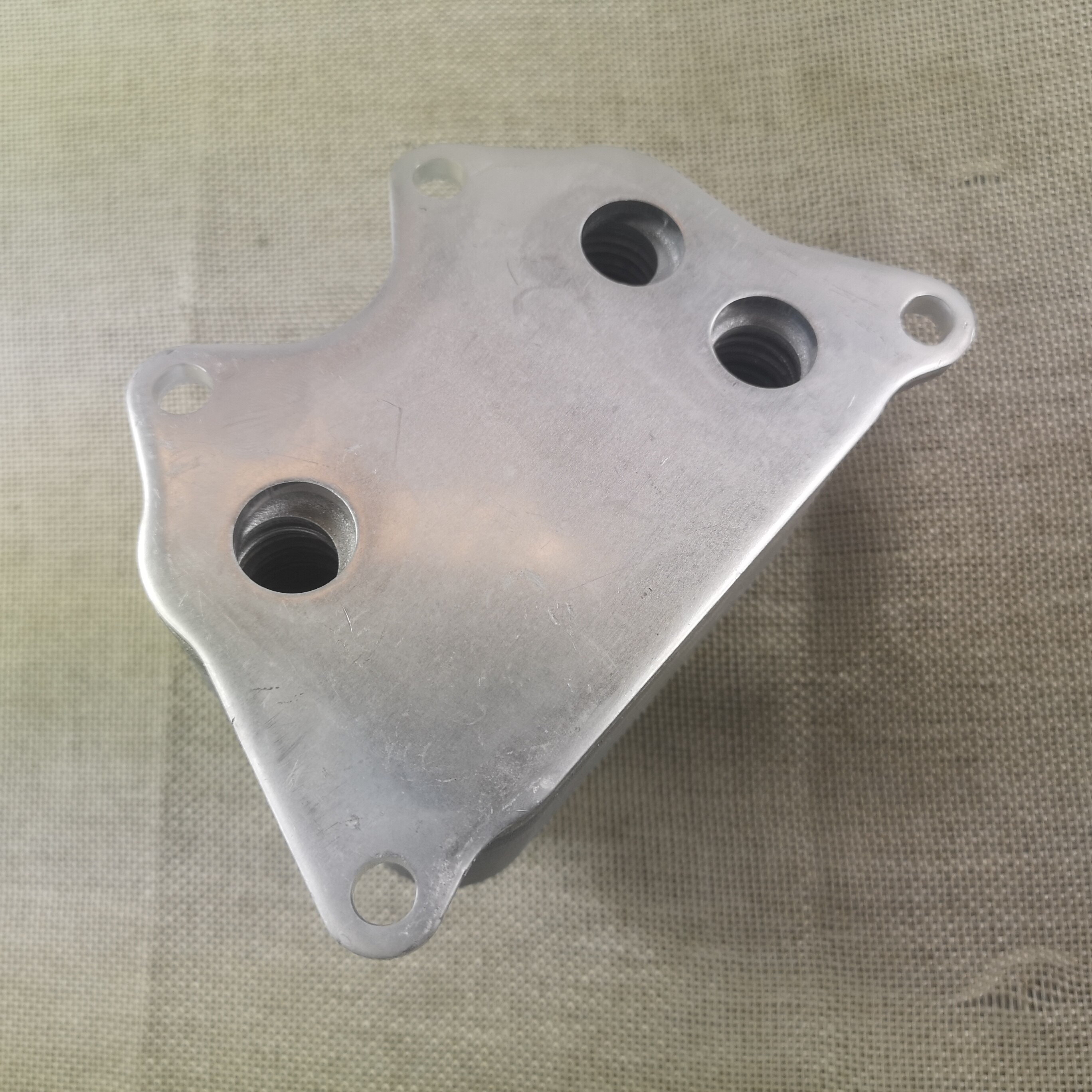 ENGINE OIL COOLER - A3 A4 ALLROAD A5 A6 Q3 VW BEET... – Vicedeal