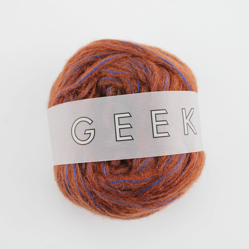 1*30g bal DARUMA GEEK 56% Wol 30% Polyester 14% Al... – Grandado