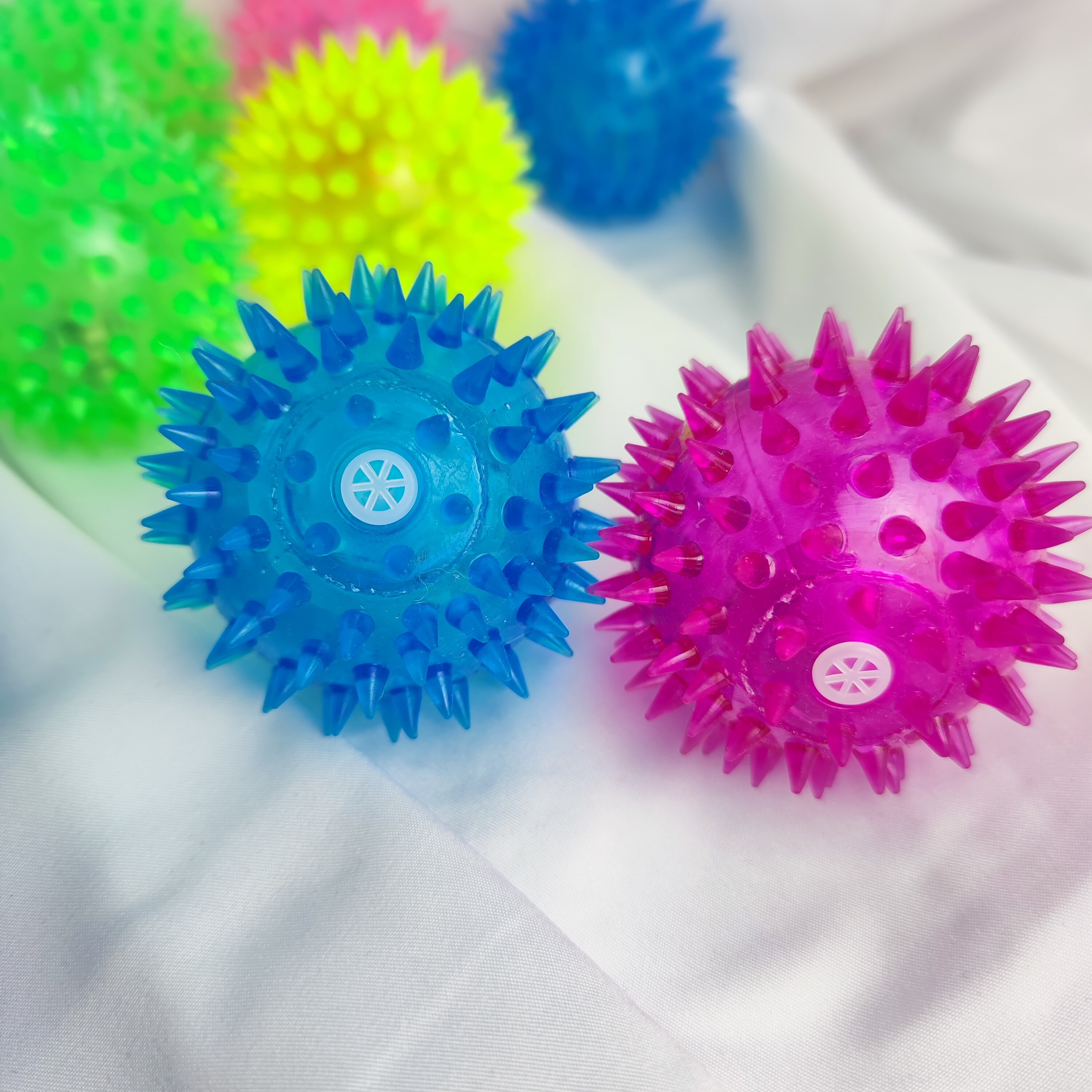 Flashing Spiky Ball Light-Up Rubber High Bouncy Ba... – Vicedeal