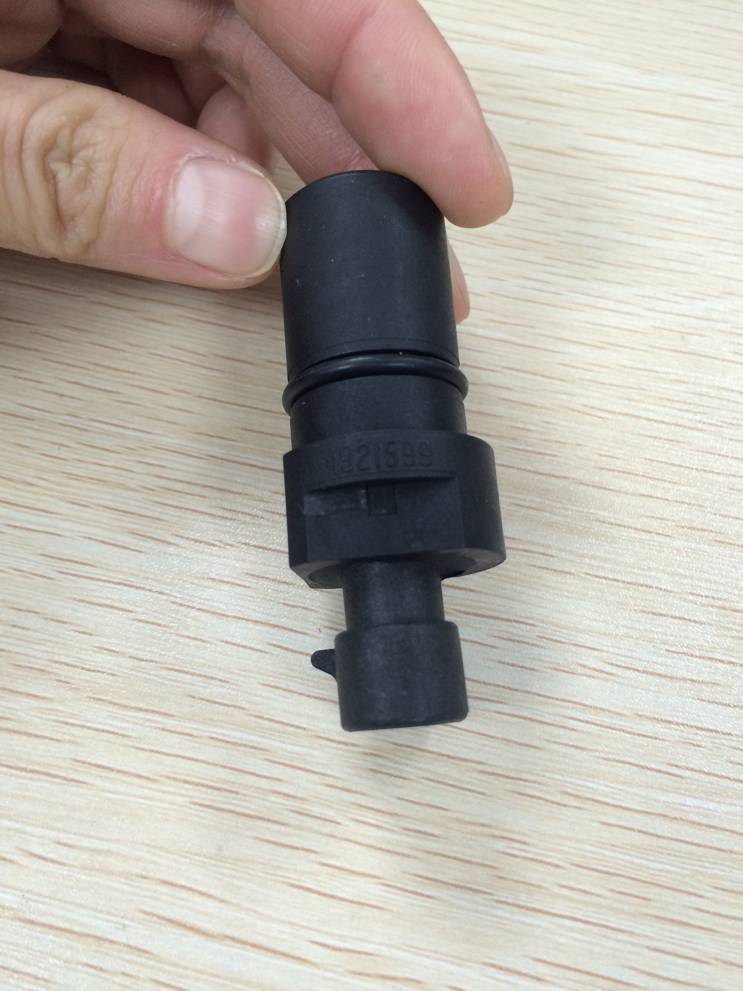 genuine 4921599 Camshaft Position Sensor fit for C... – Grandado