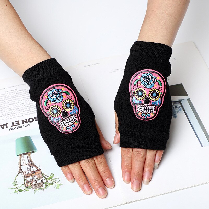 embroidered skull knitting gloves Fingerless Glove... – Grandado