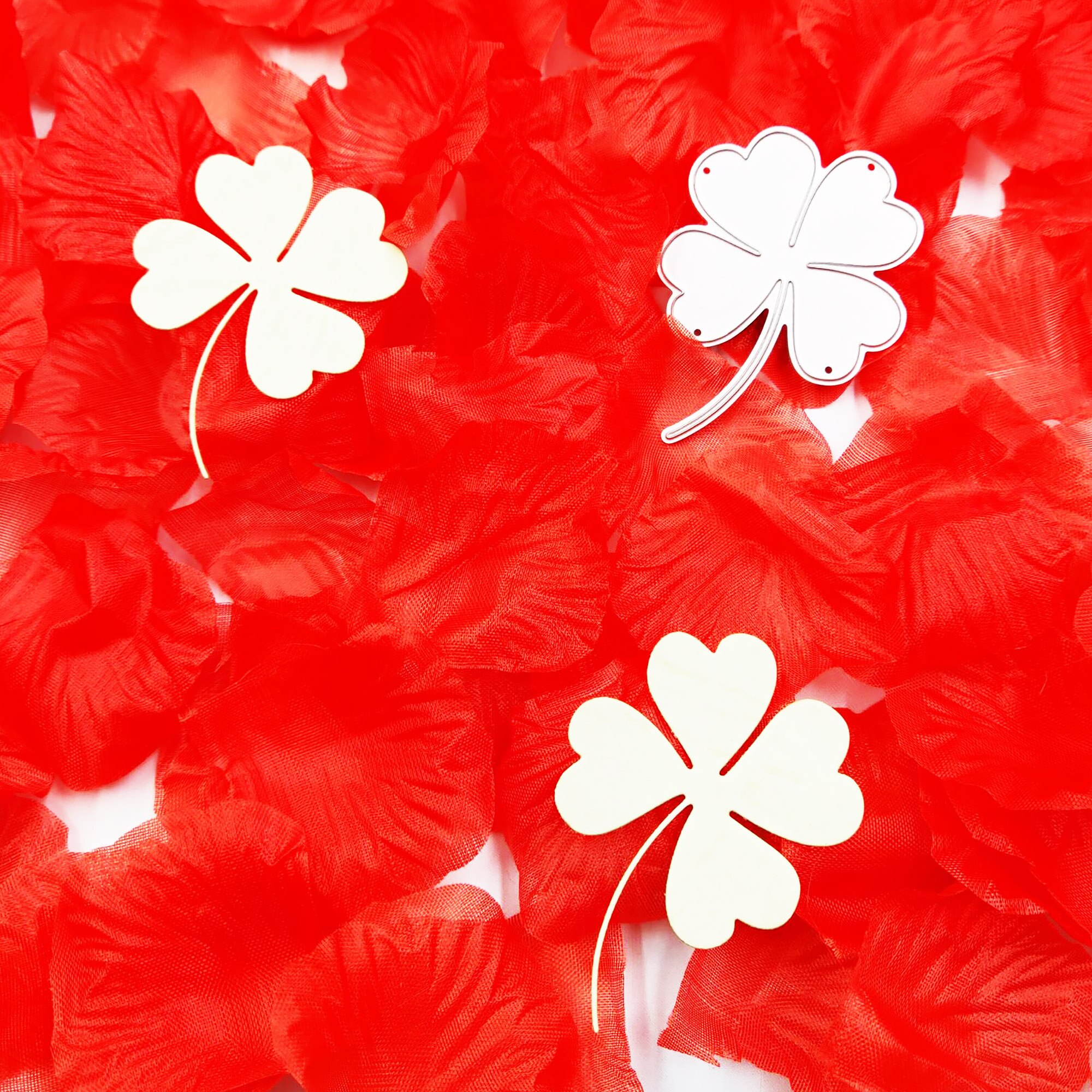 Four-leaf Clover Beautiful Leaves Flowers Metal Cu... – Grandado