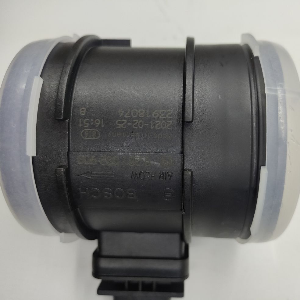 Mass Air Flow Sensor MAF Sensor Replaces 06A906461... – Grandado