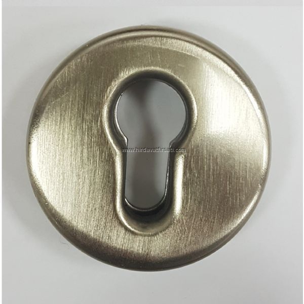 Satin Yale Steel Badge (For Old Type Doors) You Ca... – Grandado