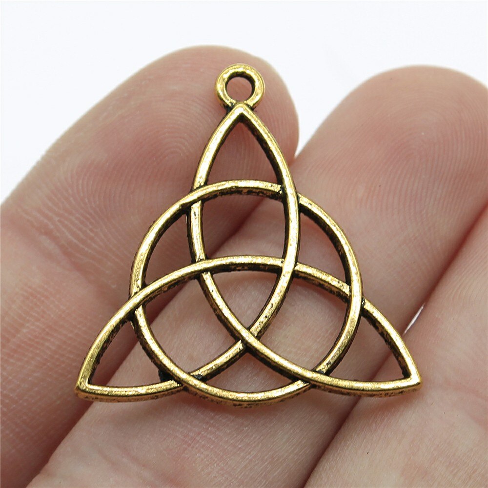 10pcs 28mm Charm Triquetra Amulet 4 Colors Triquet... – Grandado