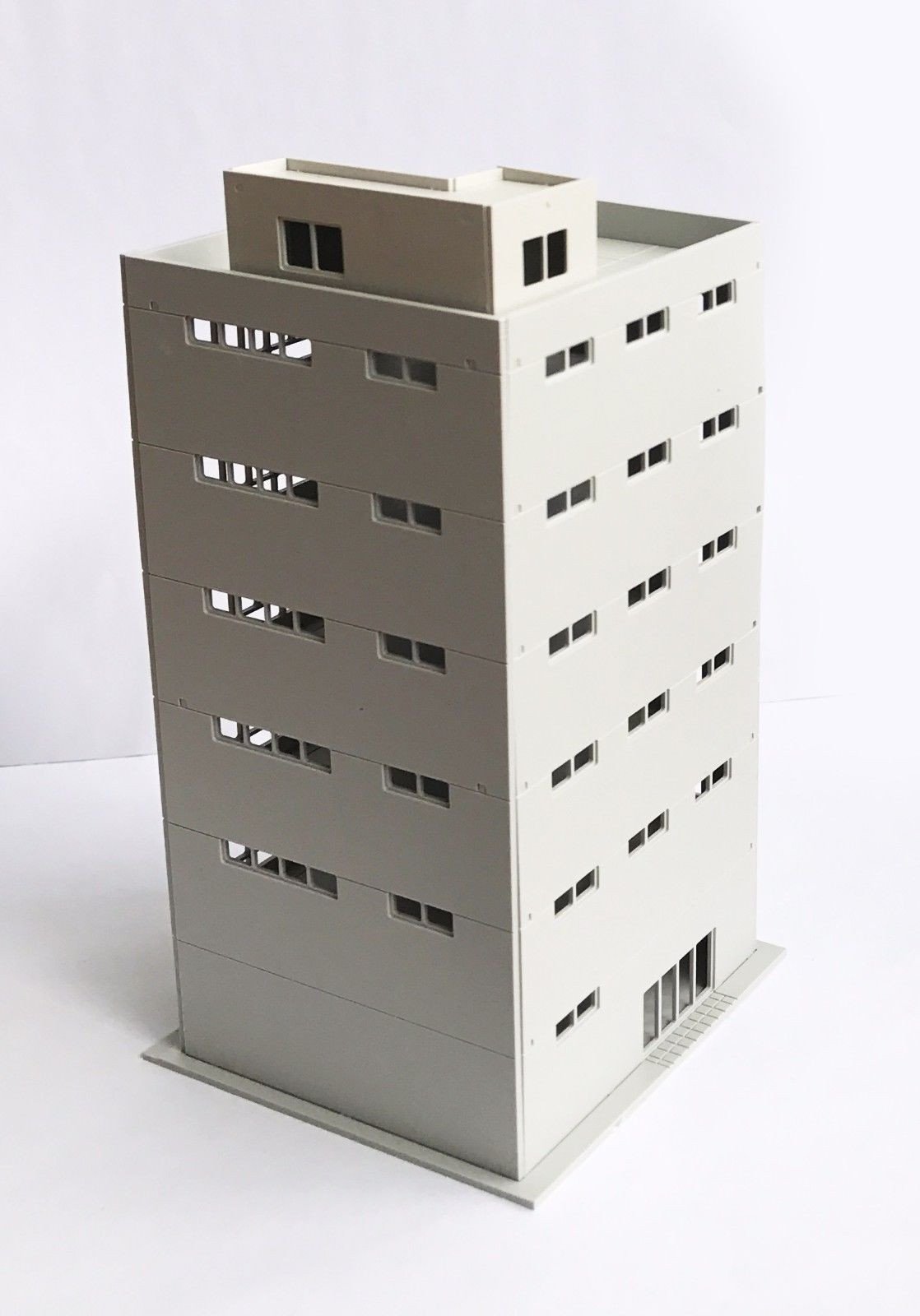 Outland Models Downtown City Office Building N Sca... – Vicedeal