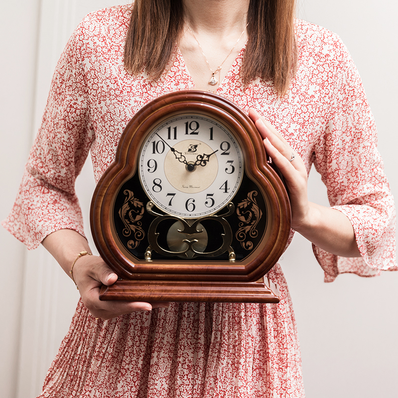 Chinese Table Clock Retro Bedroom Mute Plastic Dig... – Grandado